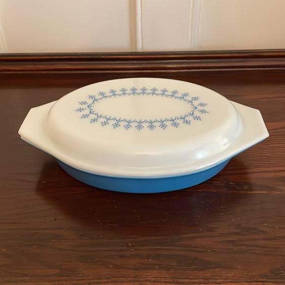 Pyrex | Dining | Vintage Pyrex Compatibles Oval Divided Serving Dish ...